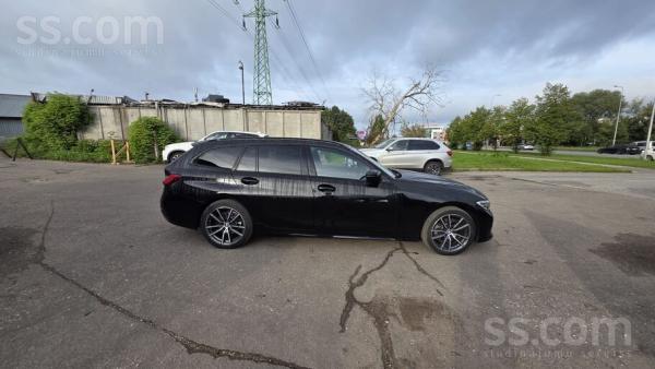 Melns BMW 320 2020 Rīga, ar dzinēja tilpumu 2.00 L un nobraukumu 224 tūkst. km par 16490 €, foto 6 vietnē AUTOMOTO.COM.LV