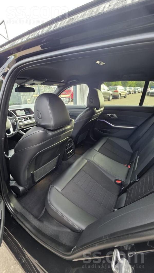 Melns BMW 320 2020 Rīga, ar dzinēja tilpumu 2.00 L un nobraukumu 224 tūkst. km par 16490 €, foto 11 vietnē AUTOMOTO.COM.LV