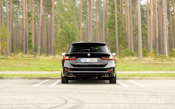 Melns BMW 320 2020 Rīga, ar dzinēja tilpumu 2.00 L un nobraukumu 224 tūkst. km par 16490 €, foto 7 vietnē AUTOMOTO.COM.LV