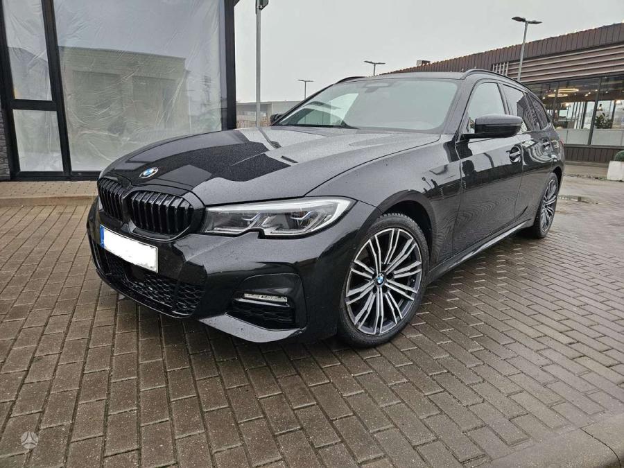 Melns BMW 320 2021 Kauņa, ar dzinēja tilpumu 2.00 L un nobraukumu 149 tūkst. km par 23600 €, foto 3 vietnē AUTOMOTO.COM.LV
