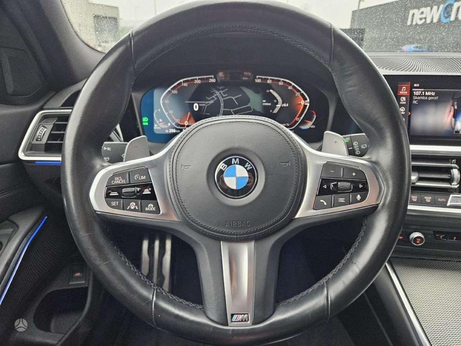 Melns BMW 320 2021 Kauņa, ar dzinēja tilpumu 2.00 L un nobraukumu 149 tūkst. km par 23600 €, foto 9 vietnē AUTOMOTO.COM.LV