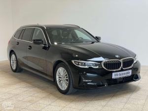 Black BMW 320 2021 in Kaunas, with an engine capacity of 2.00 L and mileage of 98 thousand km for 28496 €, photo 3 on AUTOMOTO.COM.LV