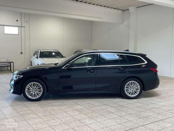 Black BMW 320 2021 in Kaunas, with an engine capacity of 2.00 L and mileage of 98 thousand km for 28496 €, photo 7 on AUTOMOTO.COM.LV