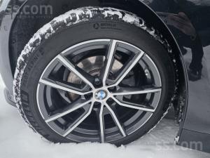 Melns BMW 320 2021 Rīga, ar dzinēja tilpumu 2.00 L un nobraukumu 125 tūkst. km par 25500 €, foto 26 vietnē AUTOMOTO.COM.LV