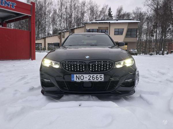 Melns BMW 320 2021 Rīga, ar dzinēja tilpumu 0.00 L un nobraukumu 125 tūkst. km par 25500 €, foto 1 vietnē AUTOMOTO.COM.LV