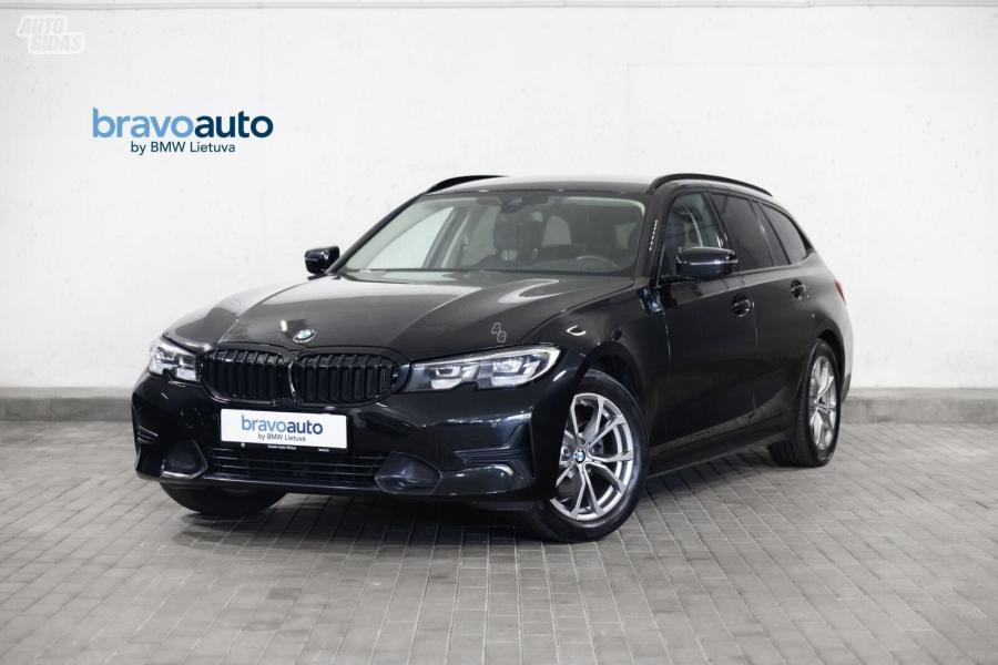 Black BMW 320 2021 in Vilnius, with an engine capacity of 2.00 L and mileage of 137 thousand km for 21521 €, photo 1 on AUTOMOTO.COM.LV