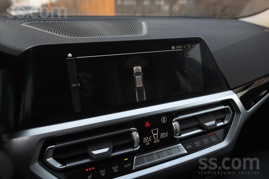 Melns BMW 320 2021 Jelgava, ar dzinēja tilpumu 2.00 L un nobraukumu 168 tūkst. km par 20900 €, foto 18 vietnē AUTOMOTO.COM.LV
