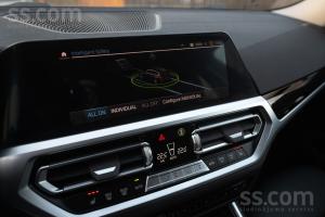 Melns BMW 320 2021 Jelgava, ar dzinēja tilpumu 2.00 L un nobraukumu 168 tūkst. km par 20900 €, foto 19 vietnē AUTOMOTO.COM.LV