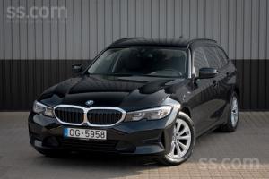 Black BMW 320 2021 in Talsi, with an engine capacity of 2.00 L and mileage of 220 thousand km for 17750 €, photo 4 on AUTOMOTO.COM.LV