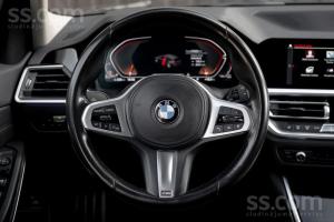 Black BMW 320 2021 in Talsi, with an engine capacity of 2.00 L and mileage of 220 thousand km for 17750 €, photo 18 on AUTOMOTO.COM.LV