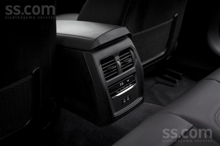 Black BMW 320 2021 in Talsi, with an engine capacity of 2.00 L and mileage of 220 thousand km for 17750 €, photo 27 on AUTOMOTO.COM.LV