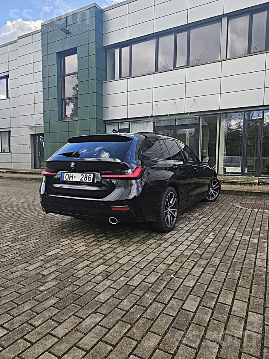 Black BMW 320 2021 in Tukums, with an engine capacity of 2.00 L and mileage of 161 thousand km for 22500 €, photo 4 on AUTOMOTO.COM.LV