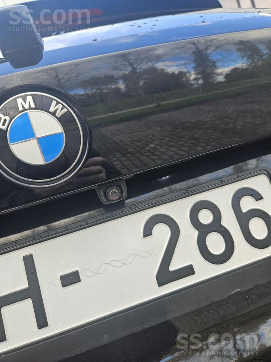 Black BMW 320 2021 in Tukums, with an engine capacity of 2.00 L and mileage of 161 thousand km for 22500 €, photo 12 on AUTOMOTO.COM.LV