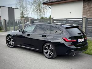 Melns BMW 320 2021 Jelgava, ar dzinēja tilpumu 2.00 L un nobraukumu 220 tūkst. km par 21800 €, foto 3 vietnē AUTOMOTO.COM.LV