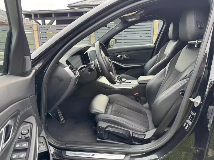 Melns BMW 320 2021 Jelgava, ar dzinēja tilpumu 2.00 L un nobraukumu 220 tūkst. km par 21800 €, foto 10 vietnē AUTOMOTO.COM.LV