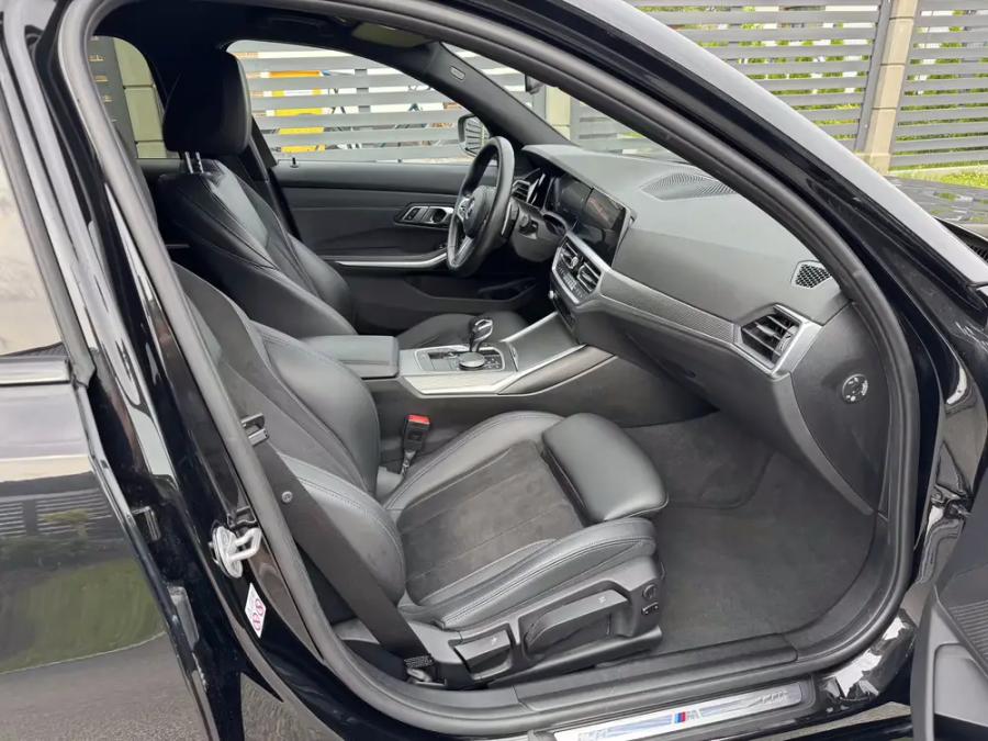 Melns BMW 320 2021 Jelgava, ar dzinēja tilpumu 2.00 L un nobraukumu 220 tūkst. km par 21800 €, foto 12 vietnē AUTOMOTO.COM.LV