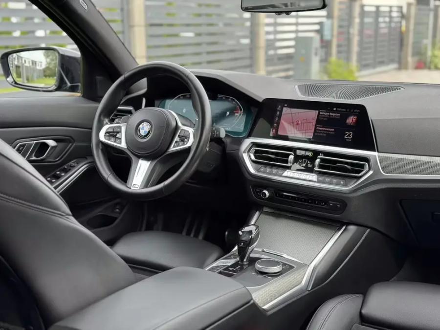 Melns BMW 320 2021 Jelgava, ar dzinēja tilpumu 2.00 L un nobraukumu 220 tūkst. km par 21800 €, foto 14 vietnē AUTOMOTO.COM.LV