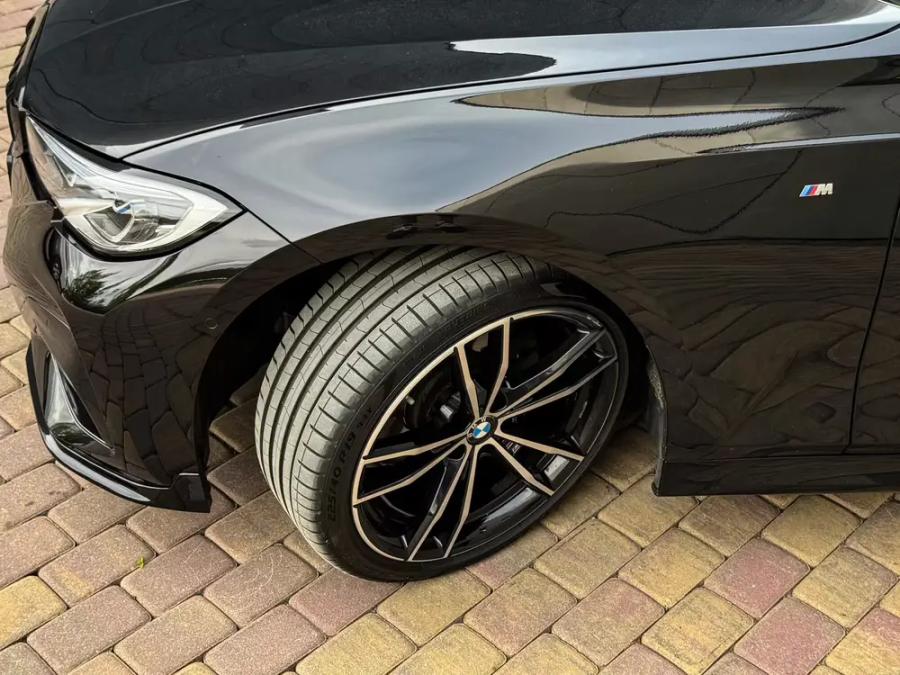 Black BMW 320 2021 in Riga, with an engine capacity of 2.00 L and mileage of 158 thousand km for 21900 €, photo 13 on AUTOMOTO.COM.LV