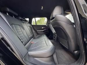 Black BMW 320 2021 in Riga, with an engine capacity of 2.00 L and mileage of 158 thousand km for 21900 €, photo 27 on AUTOMOTO.COM.LV