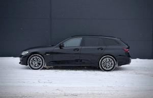 Melns BMW 320 2021 Rīga, ar dzinēja tilpumu 2.00 L un nobraukumu 143 tūkst. km par 23495 €, foto 3 vietnē AUTOMOTO.COM.LV