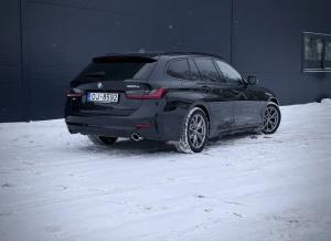 Melns BMW 320 2021 Rīga, ar dzinēja tilpumu 2.00 L un nobraukumu 143 tūkst. km par 23495 €, foto 7 vietnē AUTOMOTO.COM.LV