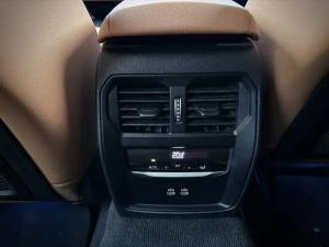 Melns BMW 320 2021 Rīga, ar dzinēja tilpumu 2.00 L un nobraukumu 143 tūkst. km par 23495 €, foto 32 vietnē AUTOMOTO.COM.LV