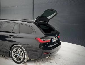Melns BMW 320 2021 Rīga, ar dzinēja tilpumu 2.00 L un nobraukumu 143 tūkst. km par 23495 €, foto 33 vietnē AUTOMOTO.COM.LV