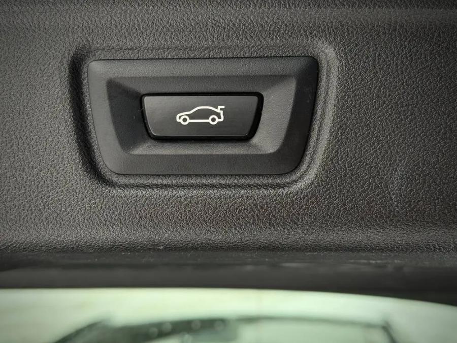 Melns BMW 320 2021 Rīga, ar dzinēja tilpumu 2.00 L un nobraukumu 143 tūkst. km par 23495 €, foto 34 vietnē AUTOMOTO.COM.LV