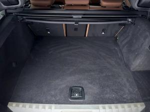 Melns BMW 320 2021 Rīga, ar dzinēja tilpumu 2.00 L un nobraukumu 143 tūkst. km par 23495 €, foto 35 vietnē AUTOMOTO.COM.LV
