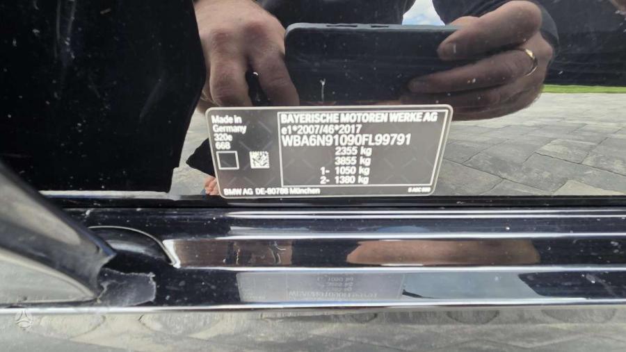Melns BMW 320 2021 Kauņa, ar dzinēja tilpumu 2.00 L un nobraukumu 232 tūkst. km par 17300 €, foto 26 vietnē AUTOMOTO.COM.LV