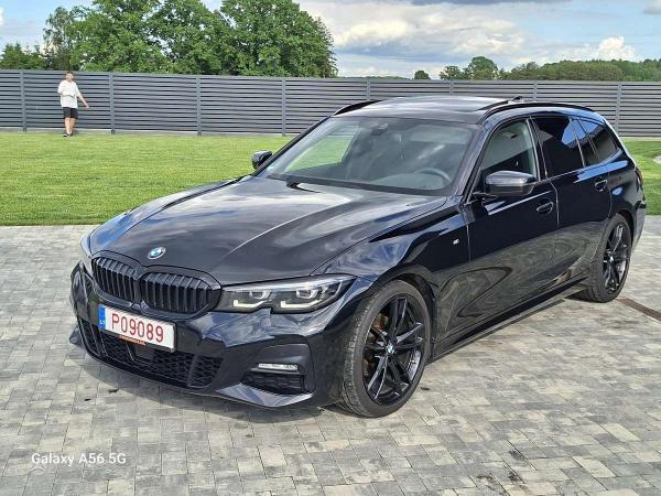 Black BMW 320 2021 in Kaunas, with an engine capacity of 2.00 L and mileage of 269 thousand km for 18700 €, photo 1 on AUTOMOTO.COM.LV
