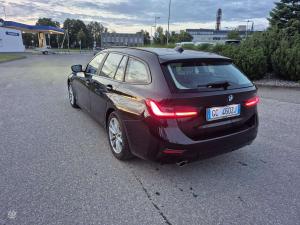 Black BMW 320 2021 in Kaunas, with an engine capacity of 2.00 L and mileage of 203 thousand km for 15900 €, photo 7 on AUTOMOTO.COM.LV