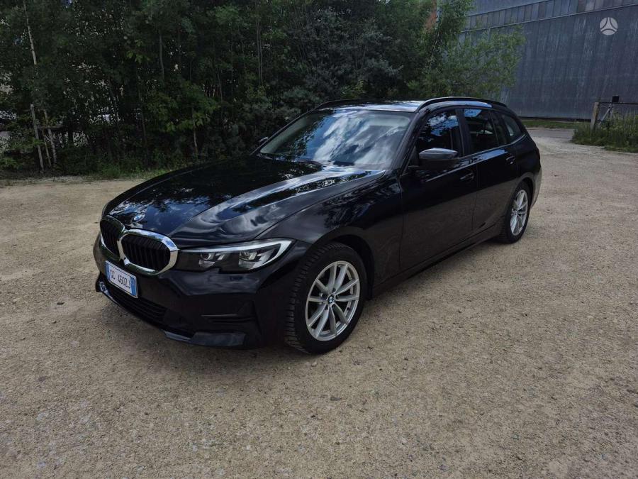 Black BMW 320 2021 in Kaunas, with an engine capacity of 2.00 L and mileage of 203 thousand km for 15900 €, photo 10 on AUTOMOTO.COM.LV