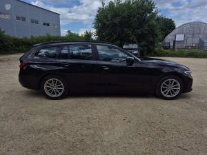 Black BMW 320 2021 in Kaunas, with an engine capacity of 2.00 L and mileage of 203 thousand km for 15900 €, photo 13 on AUTOMOTO.COM.LV