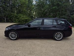 Black BMW 320 2021 in Kaunas, with an engine capacity of 2.00 L and mileage of 203 thousand km for 15900 €, photo 14 on AUTOMOTO.COM.LV