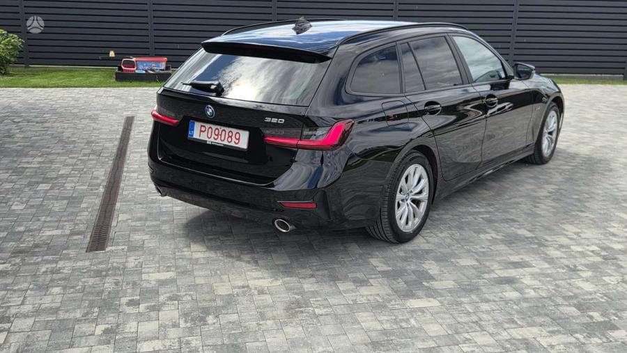 Melns BMW 320 2021 Kauņa, ar dzinēja tilpumu 2.00 L un nobraukumu 232 tūkst. km par 17250 €, foto 7 vietnē AUTOMOTO.COM.LV