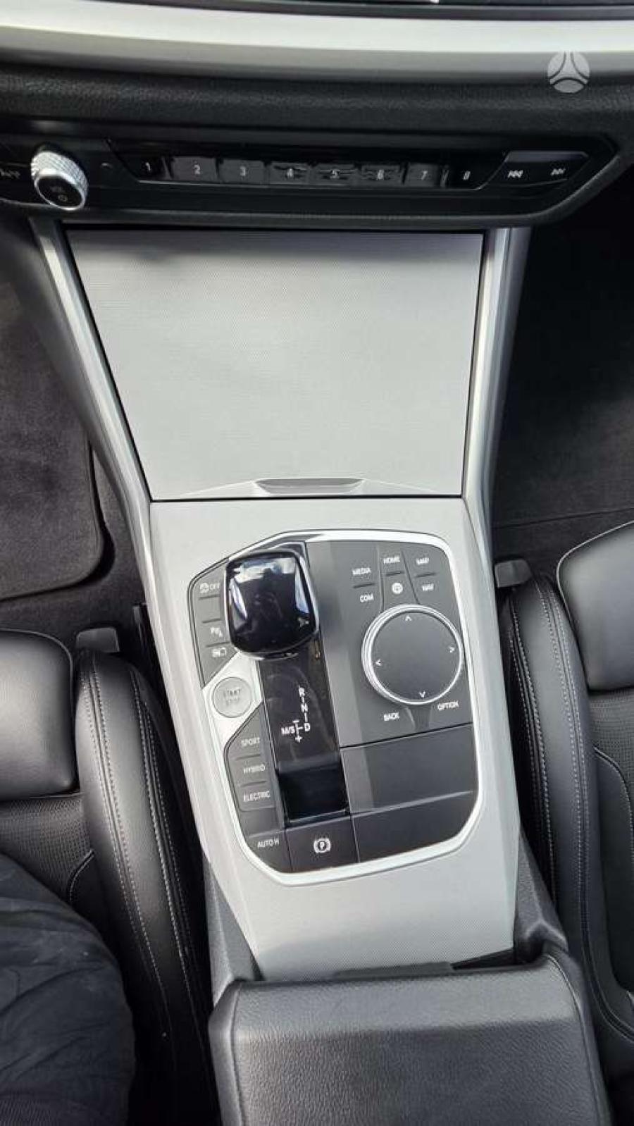 Melns BMW 320 2021 Kauņa, ar dzinēja tilpumu 2.00 L un nobraukumu 232 tūkst. km par 17250 €, foto 17 vietnē AUTOMOTO.COM.LV