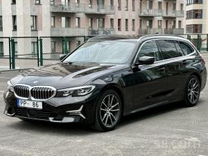 Melns BMW 320 2021 Rīga, ar dzinēja tilpumu 2.00 L un nobraukumu 199 tūkst. km par 21490 €, foto  vietnē AUTOMOTO.COM.LV