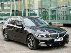 Black BMW 320 2021 in Riga, with an engine capacity of 2.00 L and mileage of 199 thousand km for 21490 €, photo 3 on AUTOMOTO.COM.LV