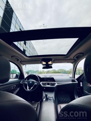 Black BMW 320 2021 in Riga, with an engine capacity of 2.00 L and mileage of 199 thousand km for 21490 €, photo 15 on AUTOMOTO.COM.LV