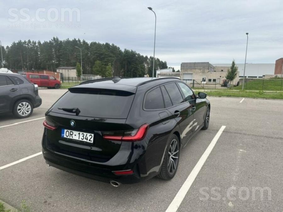 Melns BMW 320 2021 Valmiera, ar dzinēja tilpumu 2.00 L un nobraukumu 227 tūkst. km par 20950 €, foto 5 vietnē AUTOMOTO.COM.LV