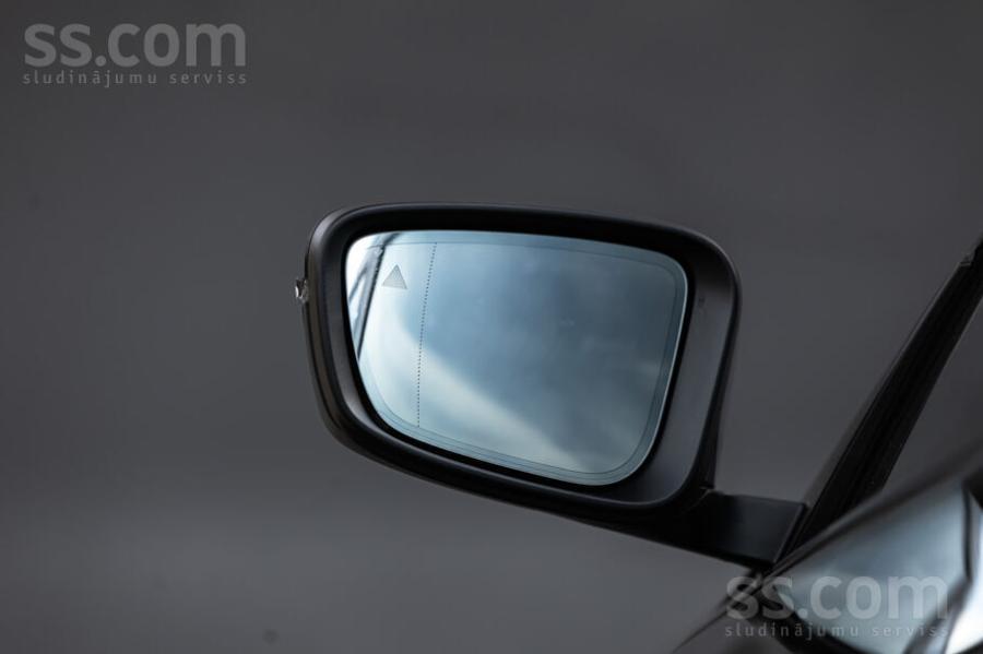 Melns BMW 320 2021 Jelgava, ar dzinēja tilpumu 2.00 L un nobraukumu 167 tūkst. km par 19800 €, foto 12 vietnē AUTOMOTO.COM.LV