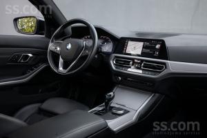 Melns BMW 320 2021 Jelgava, ar dzinēja tilpumu 2.00 L un nobraukumu 167 tūkst. km par 19800 €, foto 14 vietnē AUTOMOTO.COM.LV