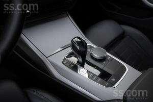 Melns BMW 320 2021 Jelgava, ar dzinēja tilpumu 2.00 L un nobraukumu 167 tūkst. km par 19800 €, foto 22 vietnē AUTOMOTO.COM.LV