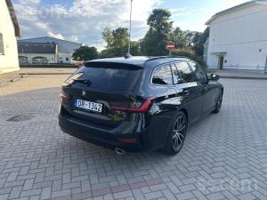 Melns BMW 320 2021 Valmiera, ar dzinēja tilpumu 2.00 L un nobraukumu 227 tūkst. km par 20450 €, foto 4 vietnē AUTOMOTO.COM.LV