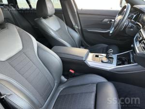 Melns BMW 320 2021 Valmiera, ar dzinēja tilpumu 2.00 L un nobraukumu 227 tūkst. km par 20450 €, foto 11 vietnē AUTOMOTO.COM.LV