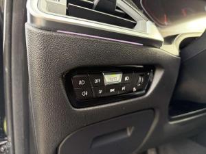 Melns BMW 320 2021 Kauņa, ar dzinēja tilpumu 2.00 L un nobraukumu 257 tūkst. km par 17890 €, foto 12 vietnē AUTOMOTO.COM.LV