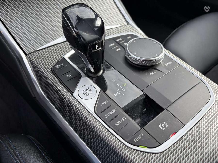 Melns BMW 320 2021 Kauņa, ar dzinēja tilpumu 2.00 L un nobraukumu 257 tūkst. km par 17890 €, foto 14 vietnē AUTOMOTO.COM.LV