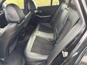 Melns BMW 320 2021 Kauņa, ar dzinēja tilpumu 2.00 L un nobraukumu 257 tūkst. km par 17890 €, foto 16 vietnē AUTOMOTO.COM.LV