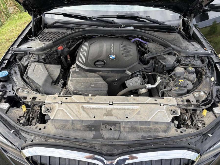 Melns BMW 320 2021 Kauņa, ar dzinēja tilpumu 2.00 L un nobraukumu 257 tūkst. km par 17890 €, foto 24 vietnē AUTOMOTO.COM.LV